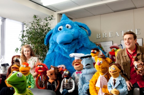 THE MUPPETS Dance Video & New Stills Of Chris Cooper And Wanda Sykes ...